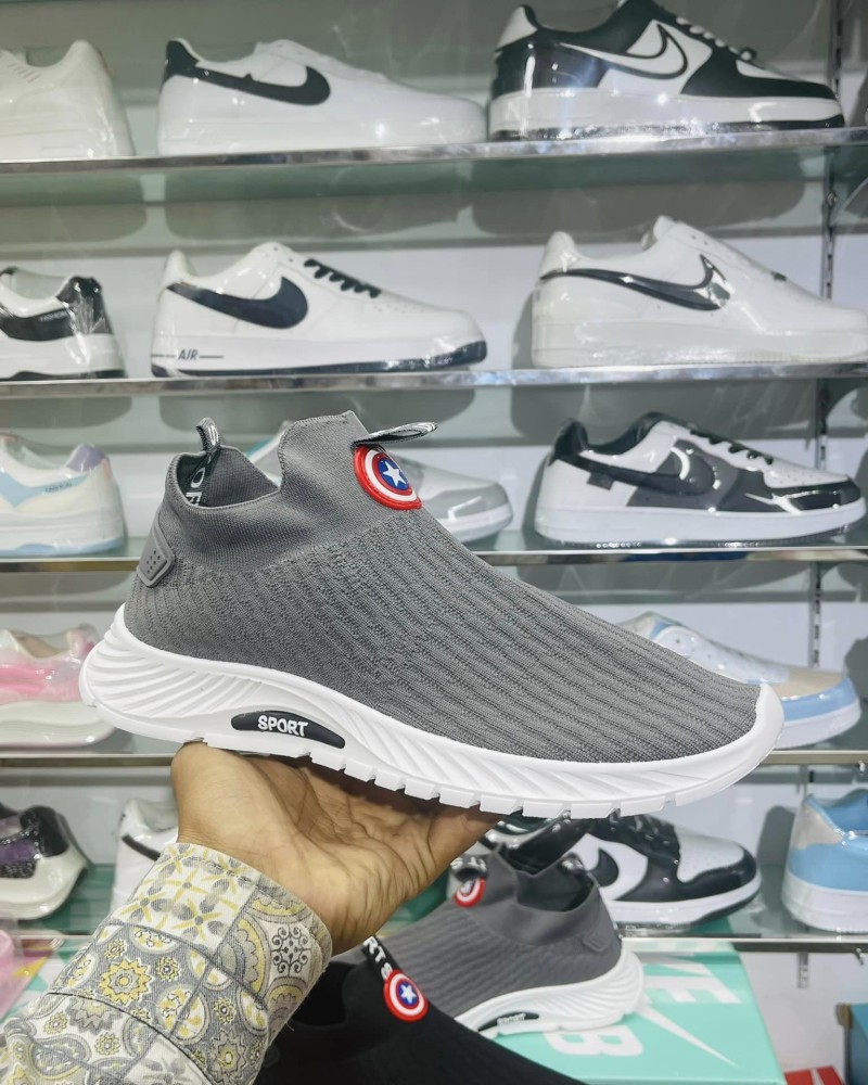 Black&White Footwear